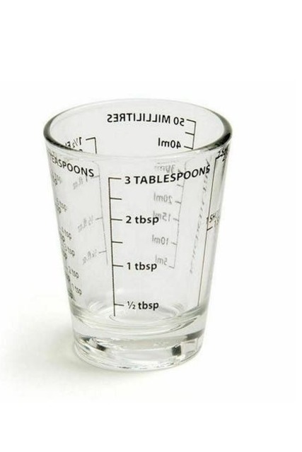 Measuring glass at The Kitchen Shop Auckland City